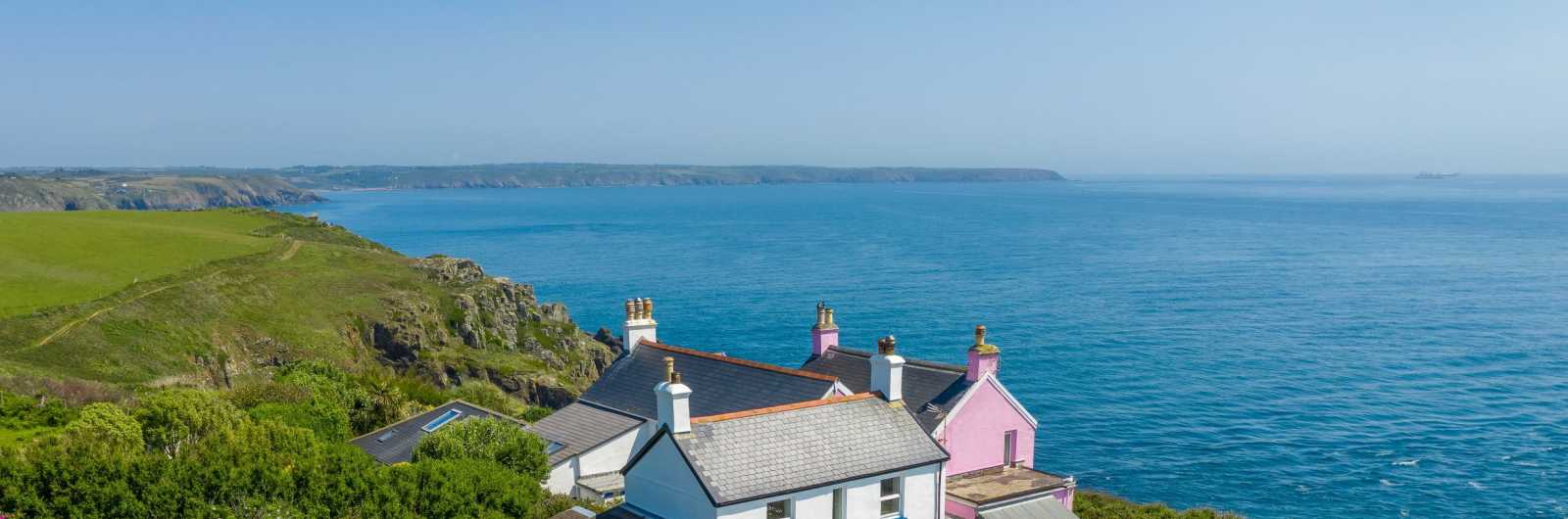 Bass Point Cottage - Holiday Cottage in Helston | Select Cornwall